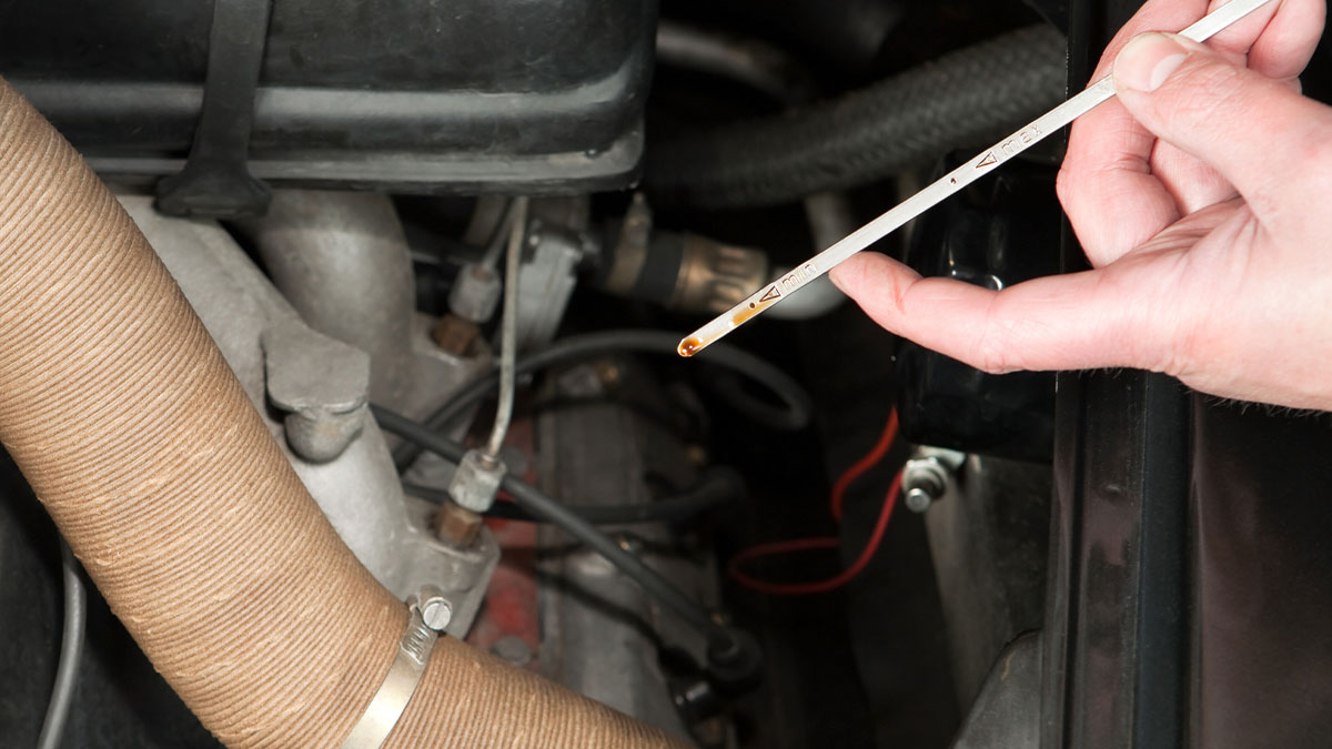 What to Do If Engine Oil Is Low: Quick Steps to Follow