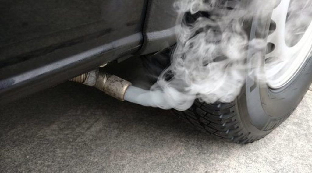 White Smoke from Diesel Engine When Accelerating– Easy Fixes