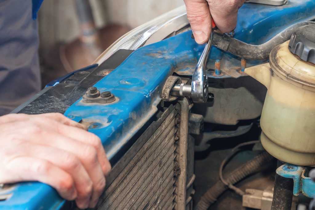 How to Repair a Radiator? Save Big with This Quick Fix